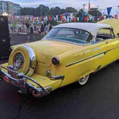 Ford Victoria - Cars-On-Line.com