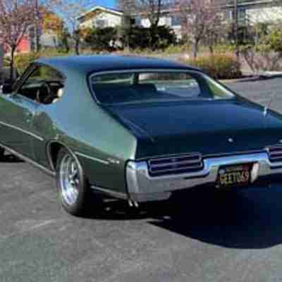 Pontiac GTO - Cars-On-Line.com