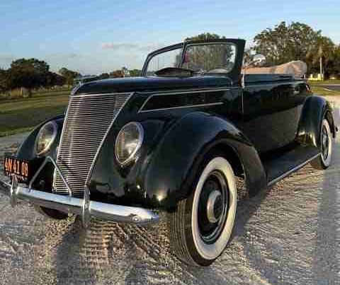 Ford Convertible Coupe - Cars-On-Line.com