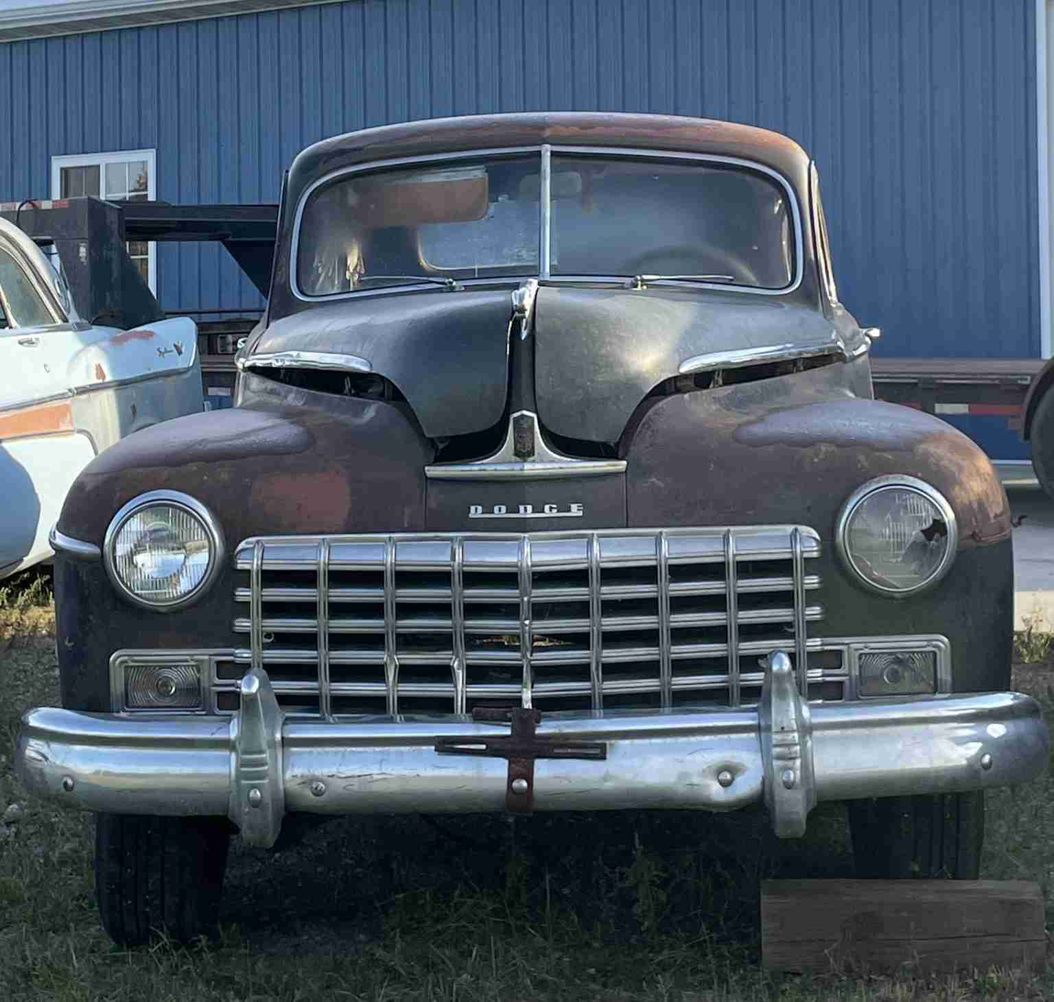 Dodge 2-Door Coupe - Cars-On-Line.com