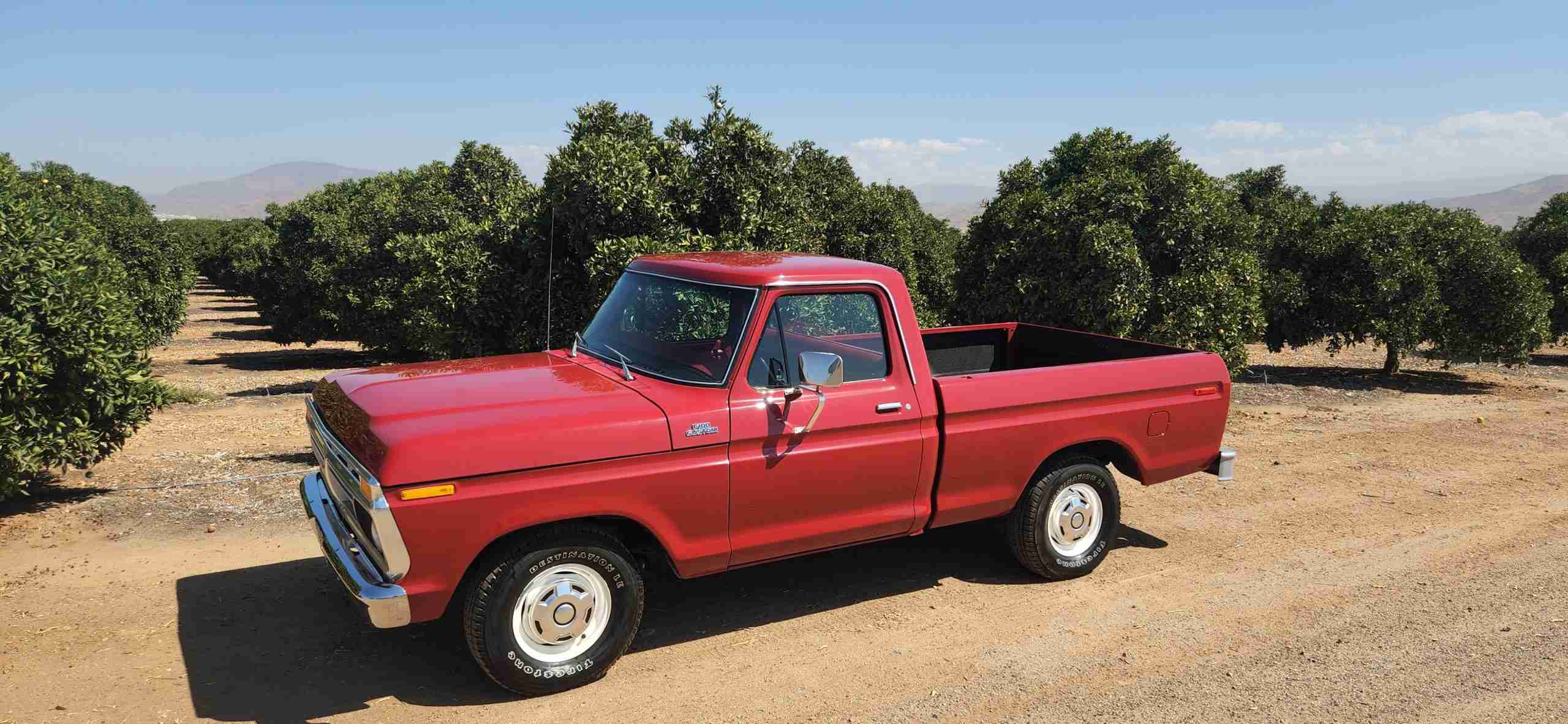 Ford F100 Custom - Cars-On-Line.com