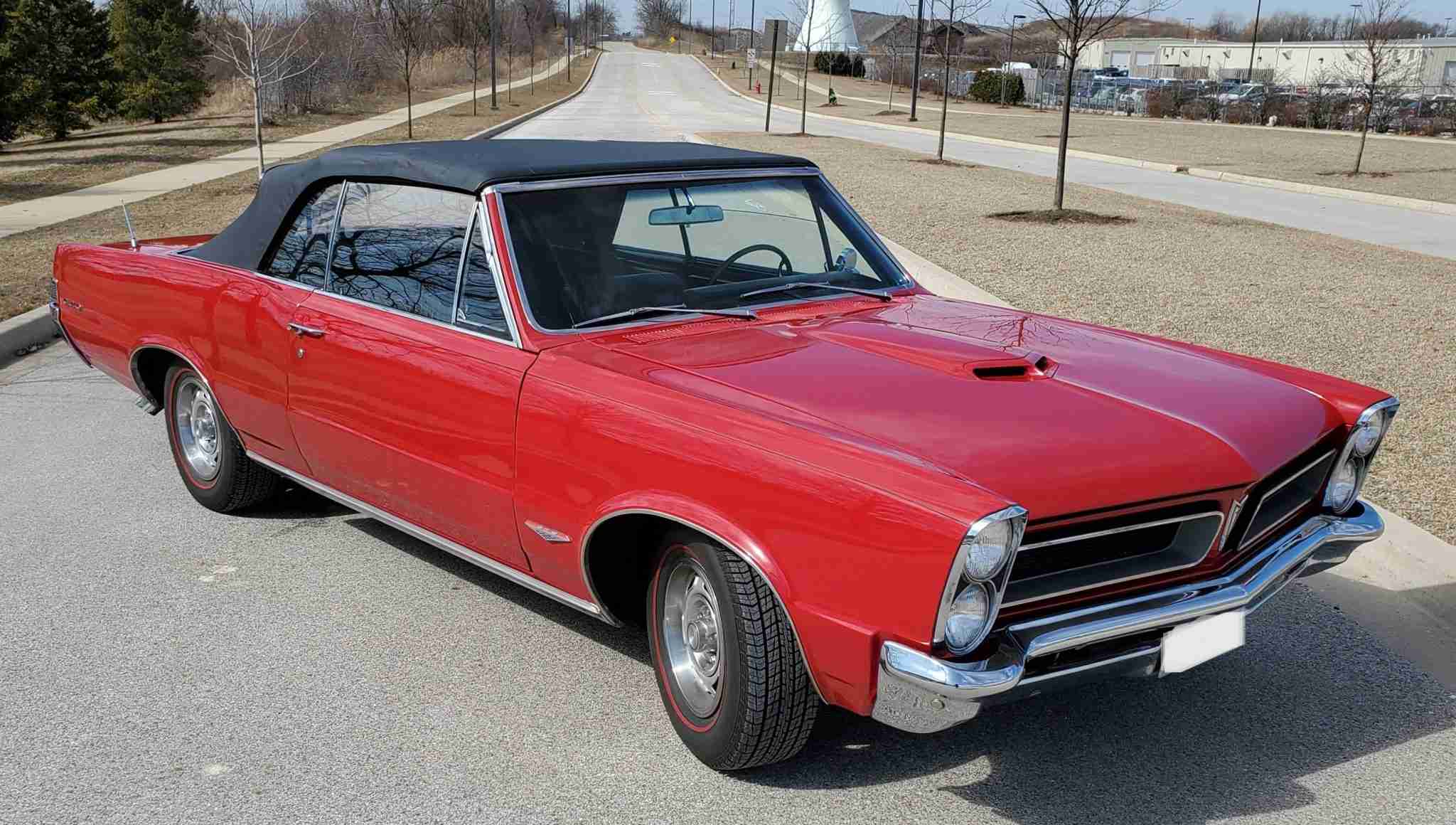 Pontiac GTO Convertible - Cars-On-Line.com