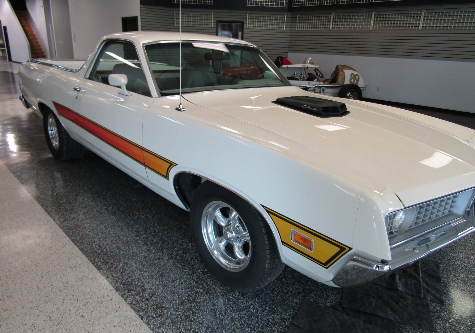 Ford Ranchero 429CJ - Cars-On-Line.com