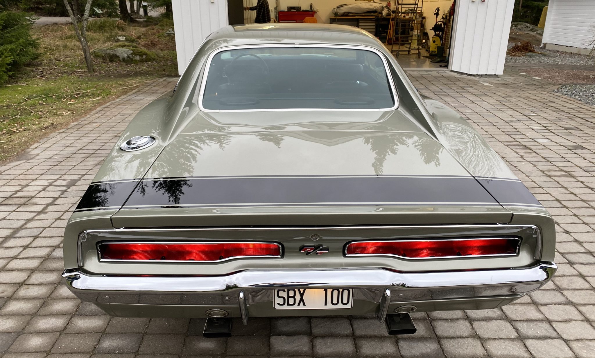 Charger Hemi R/T - Cars-On-Line.com