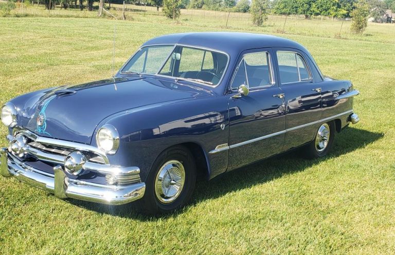 Ford 4-Door - Cars-On-Line.com