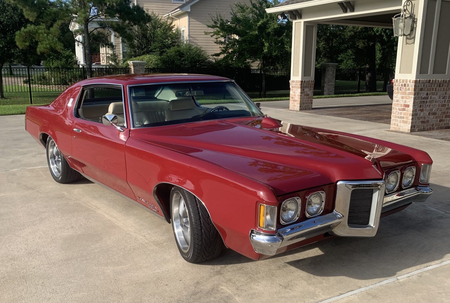 Pontiac Grand Prix - Cars-On-Line.com
