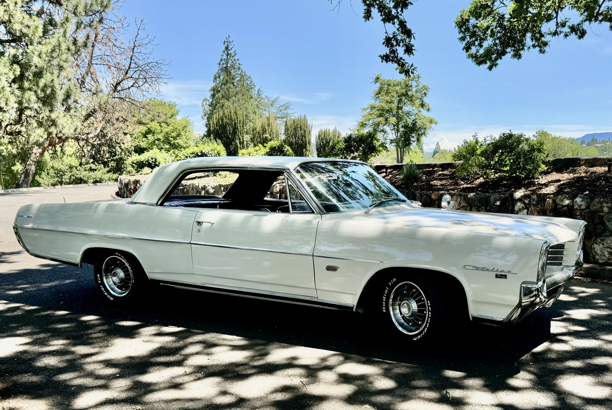 Pontiac Catalina 421 - Cars-On-Line.com