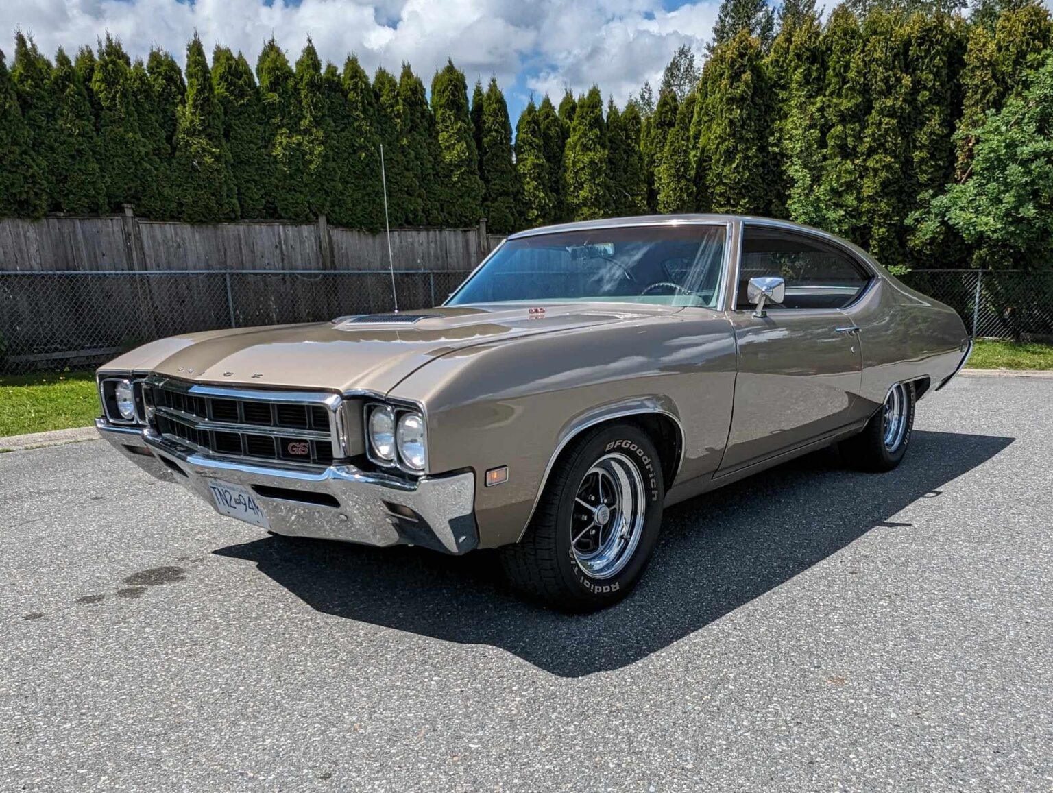 Buick GS350 - Cars-On-Line.com