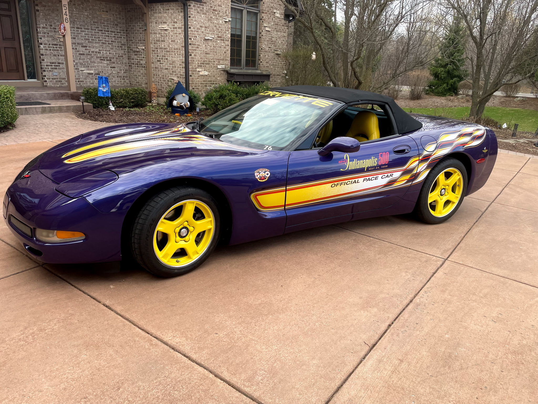 Corvette Indy Pace Car - Cars-On-Line.com