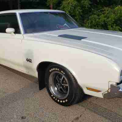 Oldsmobile 442 - Cars-On-Line.com