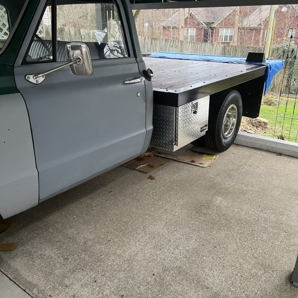 Chevrolet C30 Flatbed - Cars-On-Line.com