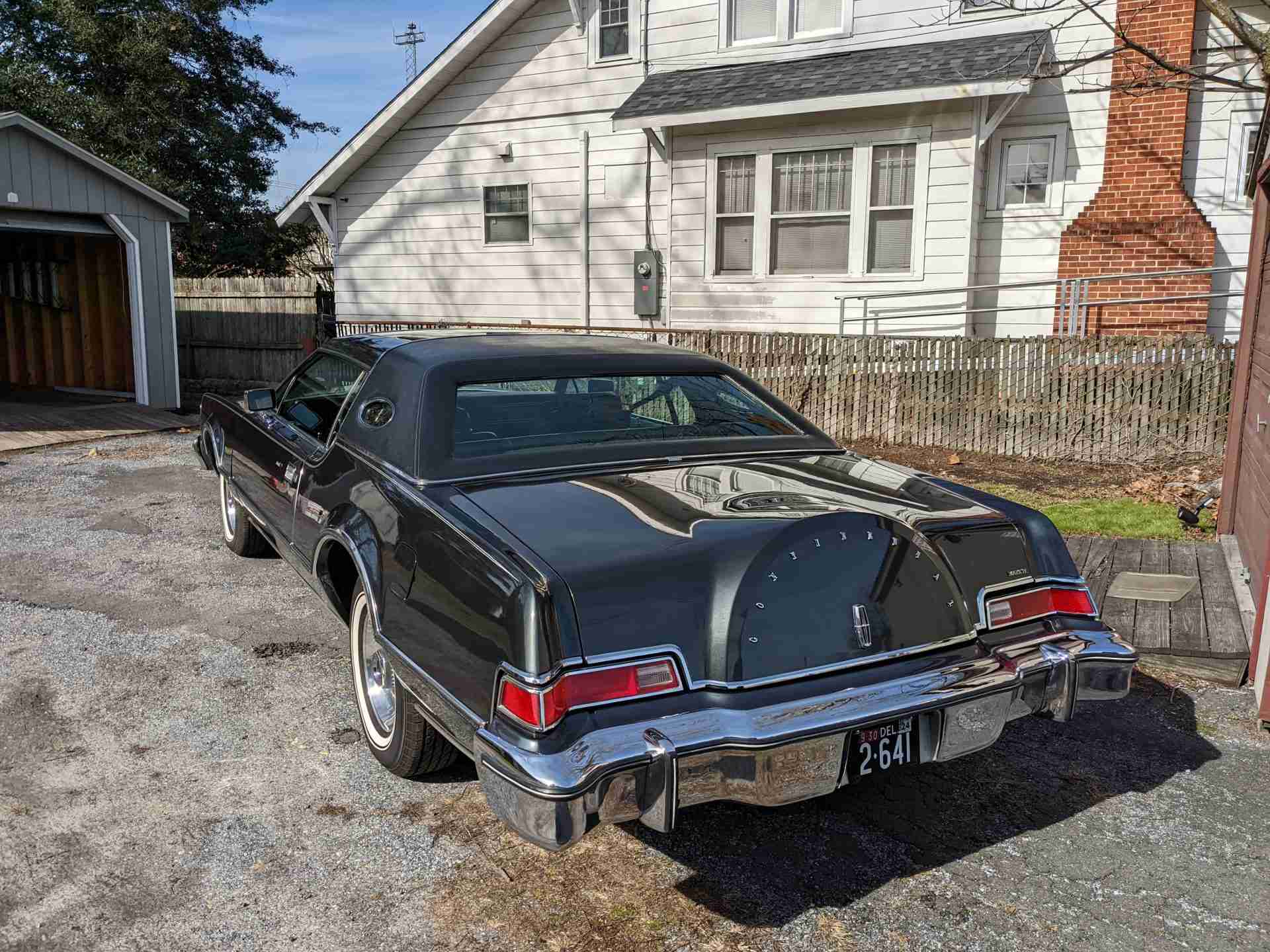 Lincoln Diamond Mark IV - Cars-On-Line.com