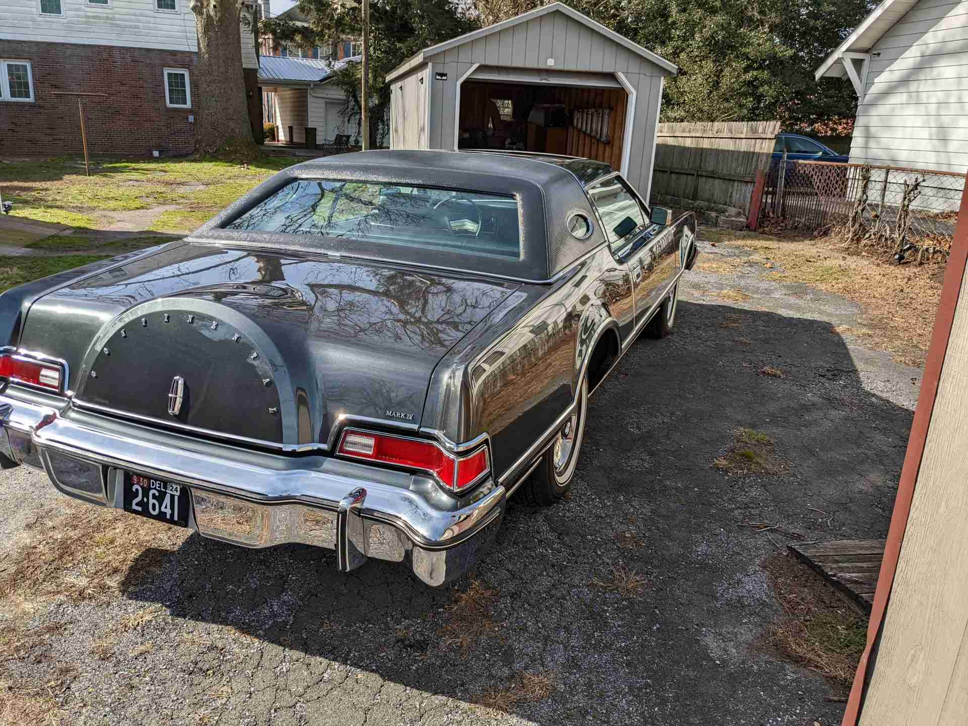 Lincoln Diamond Mark IV - Cars-On-Line.com